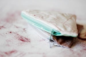 FREE PATTERN // metallic gem zipper pouch - see kate sew