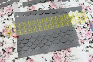 DIY SCALLOP LEATHER CLUTCH - see kate sew