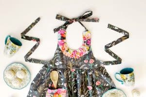 Ruffled Floral Apron from Sprout Patterns! - see kate sew