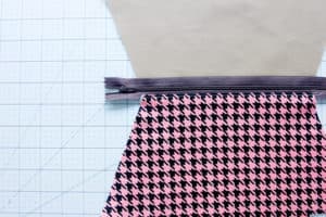 DIY zippered pouch tutorial flat bottom + Makeup Faves - see kate sew