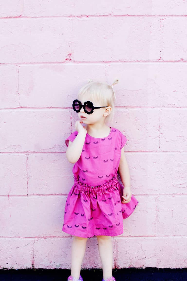 Elastic Gathered Skirt Tutorial with the Zippy Top - see kate sew