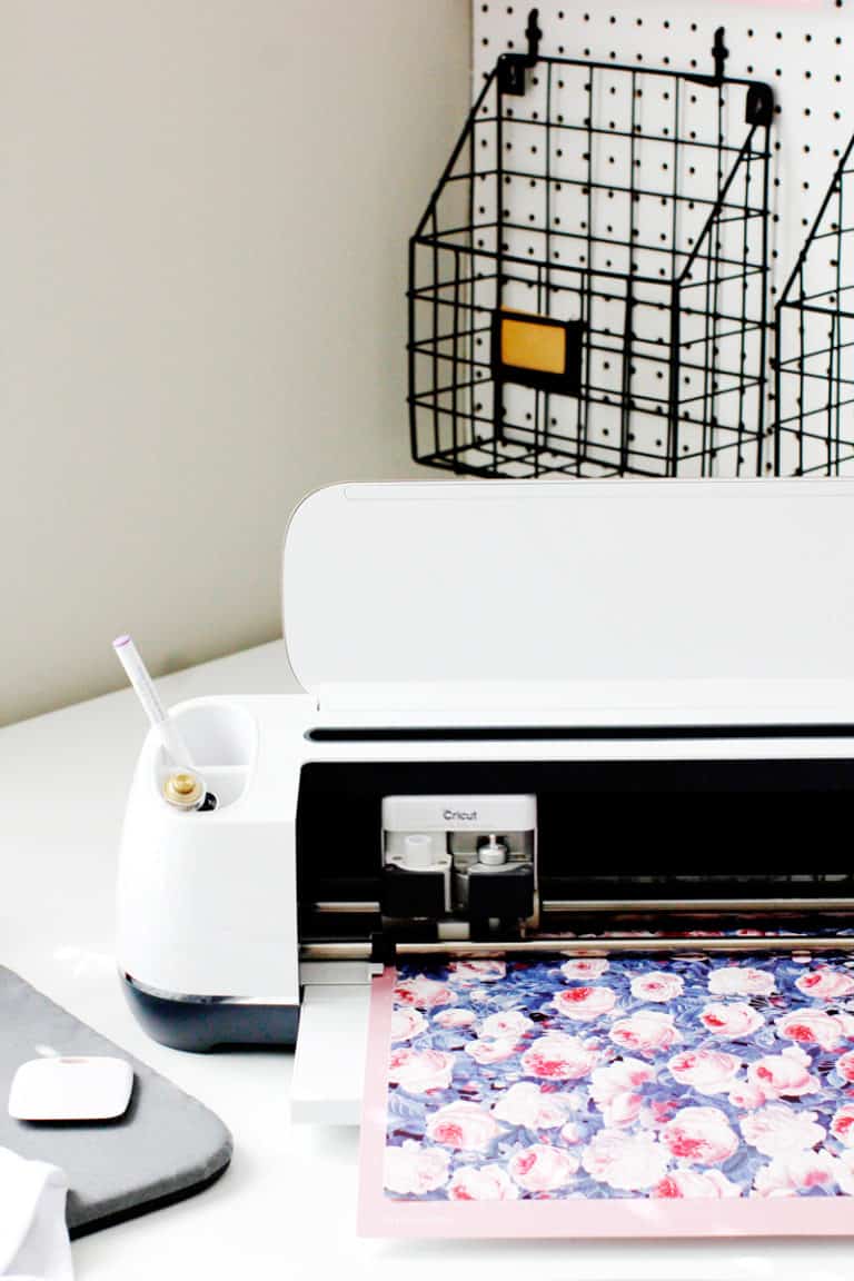 25+ Personalized Cricut Gift Ideas - see kate sew
