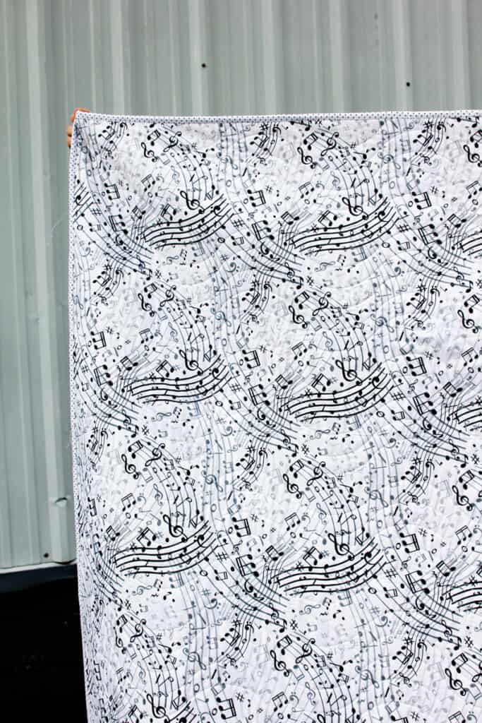 The Sheet Music Quilt Pattern - Quilt for Music Lovers - see kate sew