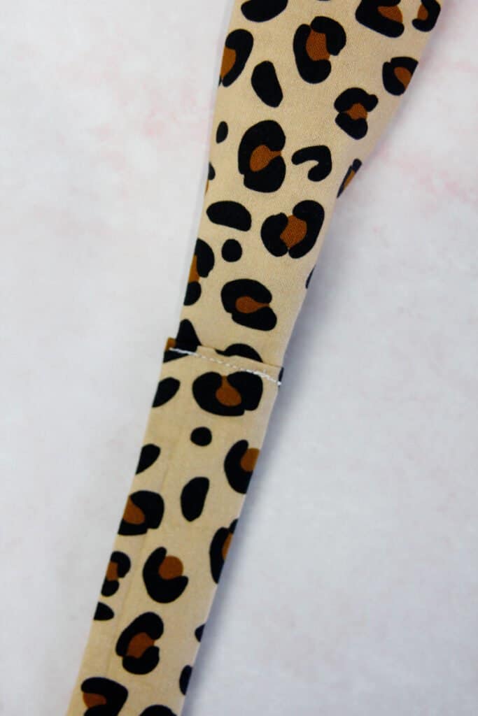 twisted headband pattern - DIY fabric headband - see kate sew