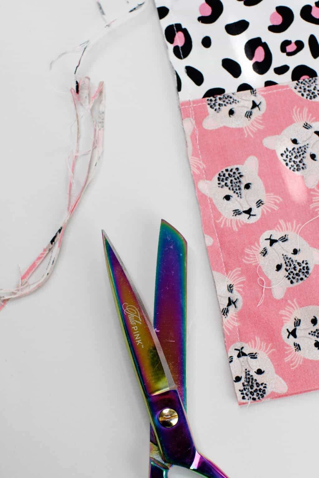 Pillowcase Sewing Pattern - Easy Tutorial - see kate sew