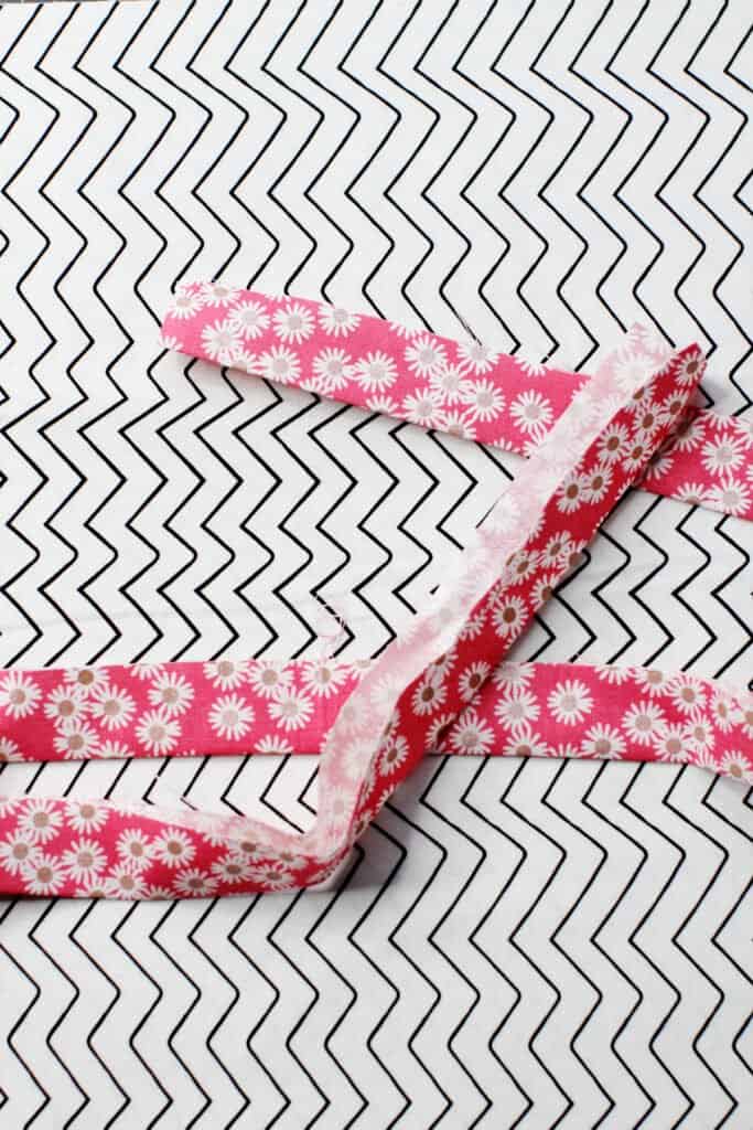 Pillowcase Sewing Pattern - Easy Tutorial - see kate sew