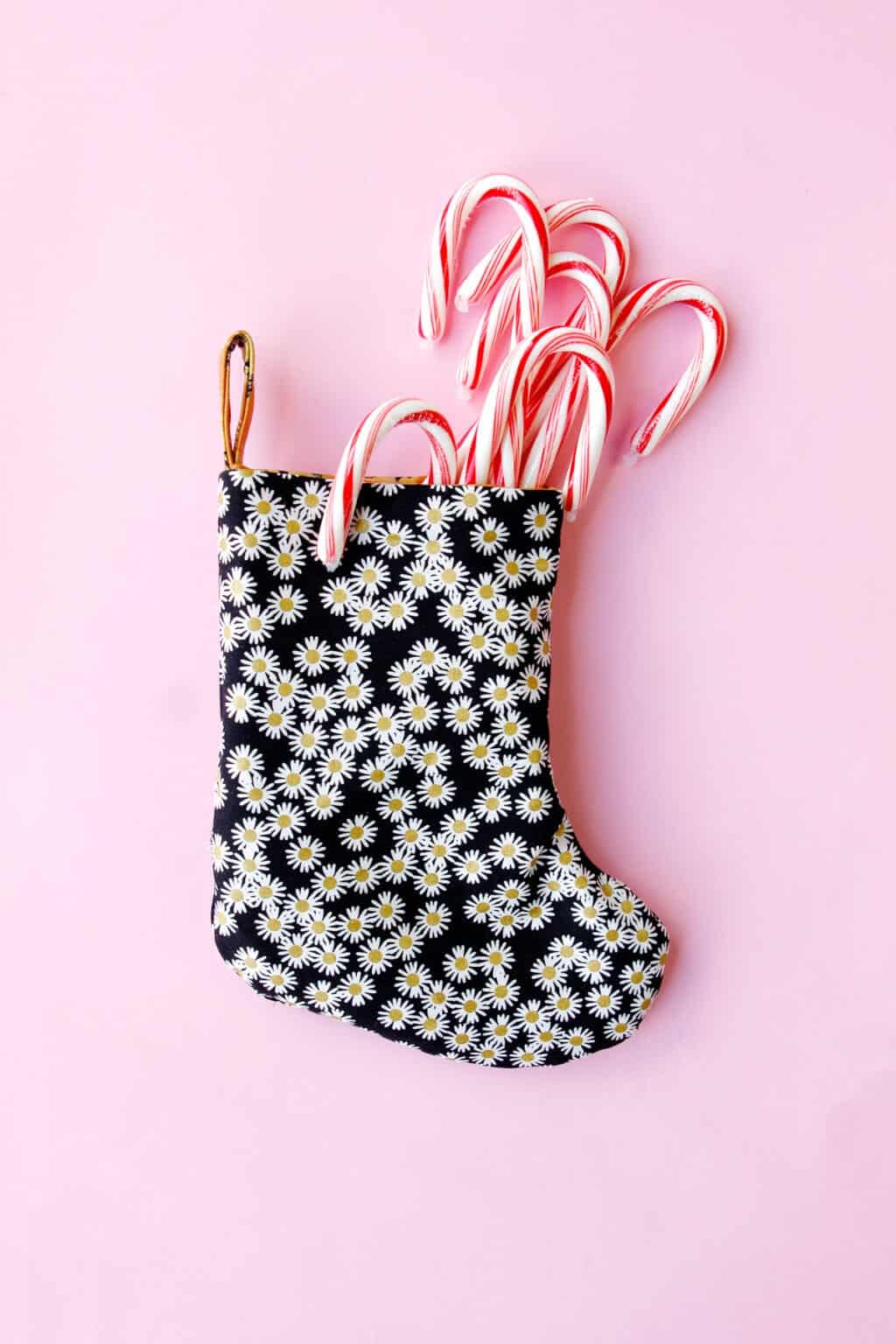 mini christmas stocking pattern - see kate sew
