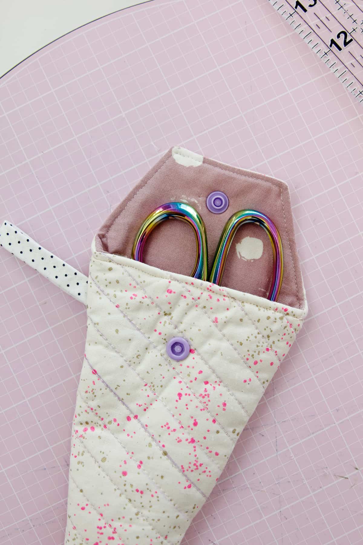 Scissor Pouch Sewing Pattern - 3 sizes! - see kate sew