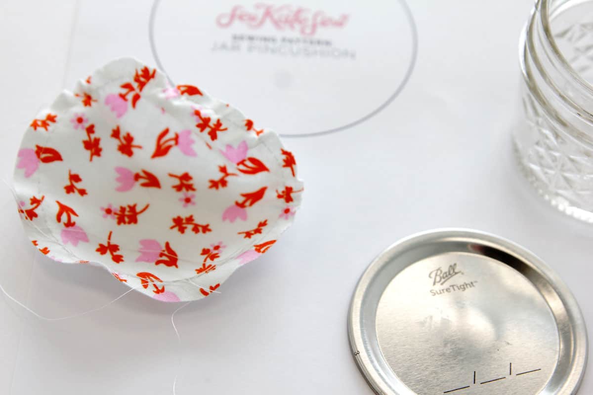 Mason Jar Pincushions - Template and Tutorial - see kate sew