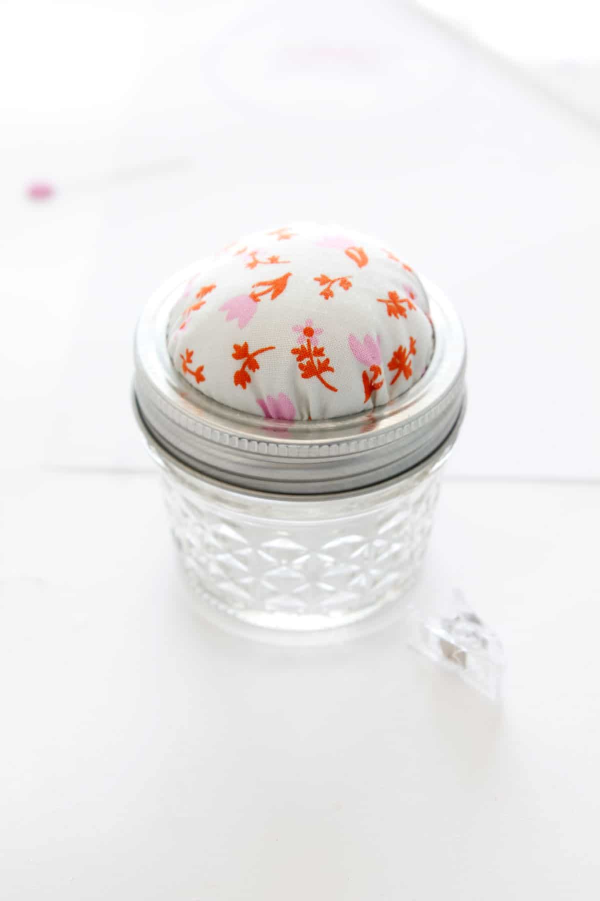 Mason Jar Pincushions - Template and Tutorial - see kate sew
