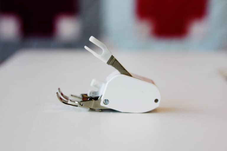 How to install a walking foot - see kate sew