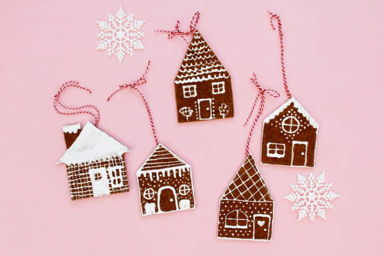 Gingerbread House Ornaments DIY with Felt - see kate sew