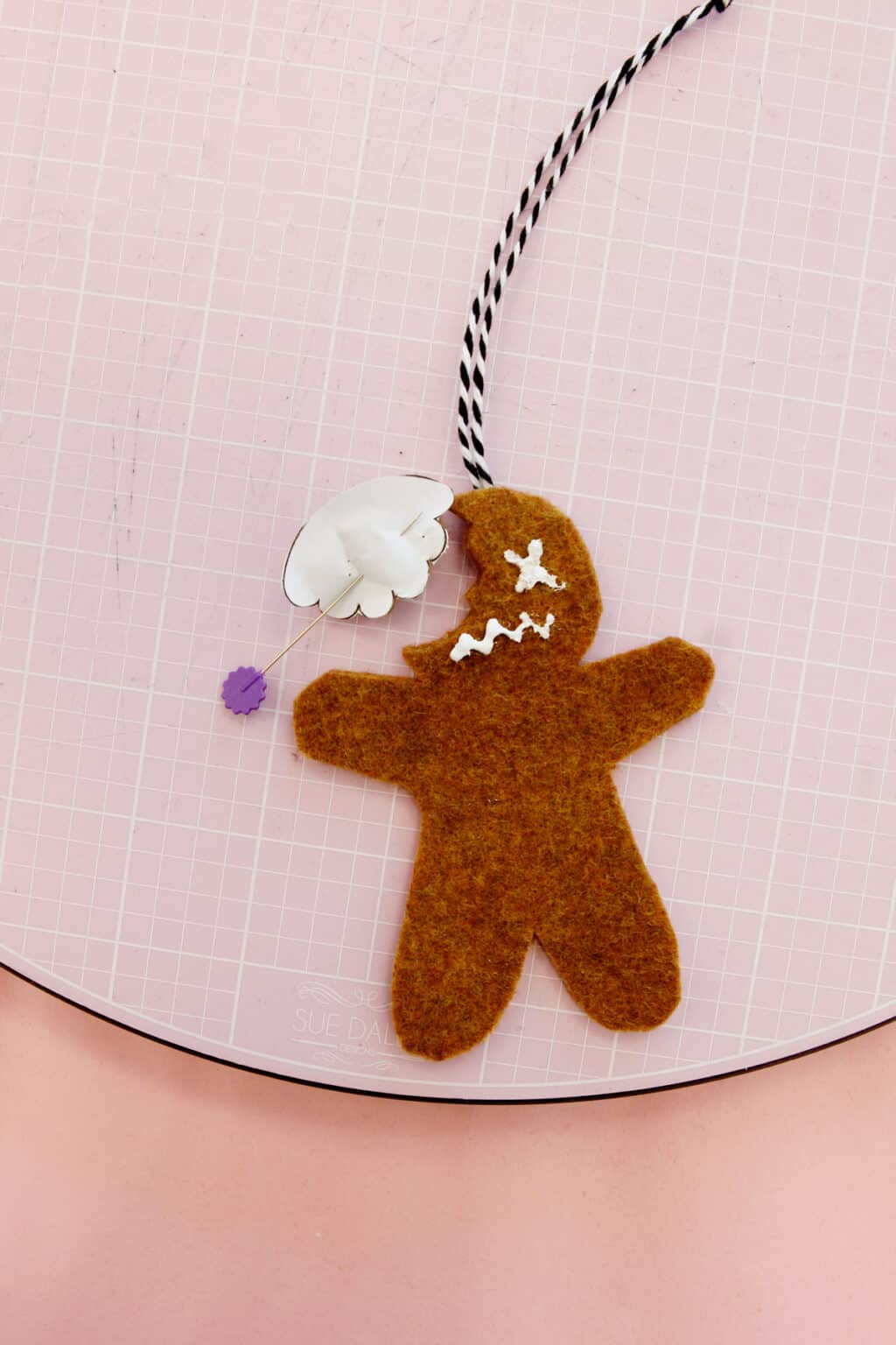 Felt Gingerbread Man Ornament Pattern - with bites! - see kate sew