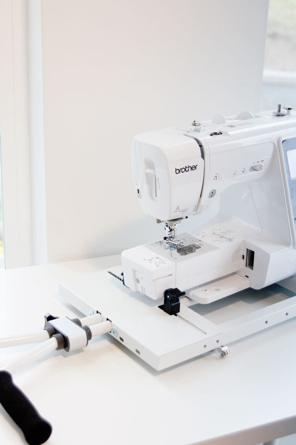 Cutie Quilt Frame and Q'nique 16 Longarm Machine Review - see kate sew