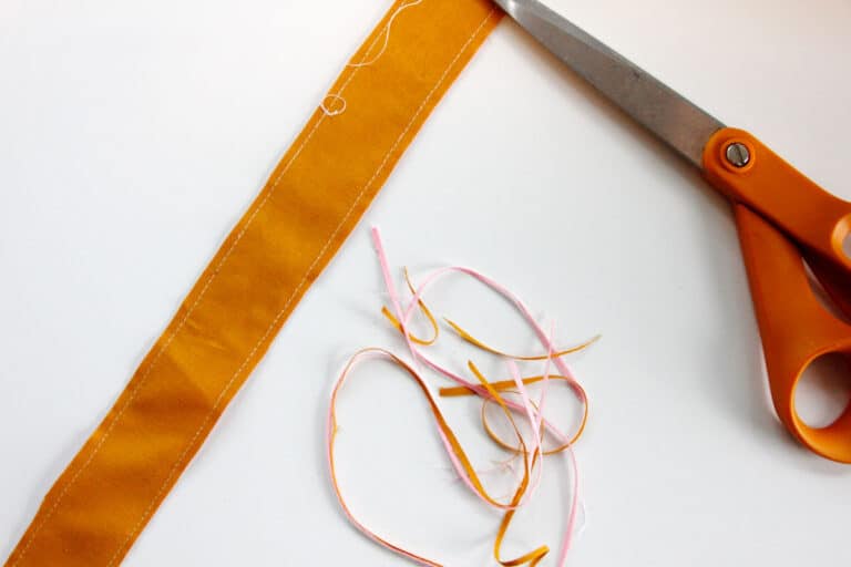 DIY Key Fob Wristlet Keychain Sewing Pattern - see kate sew