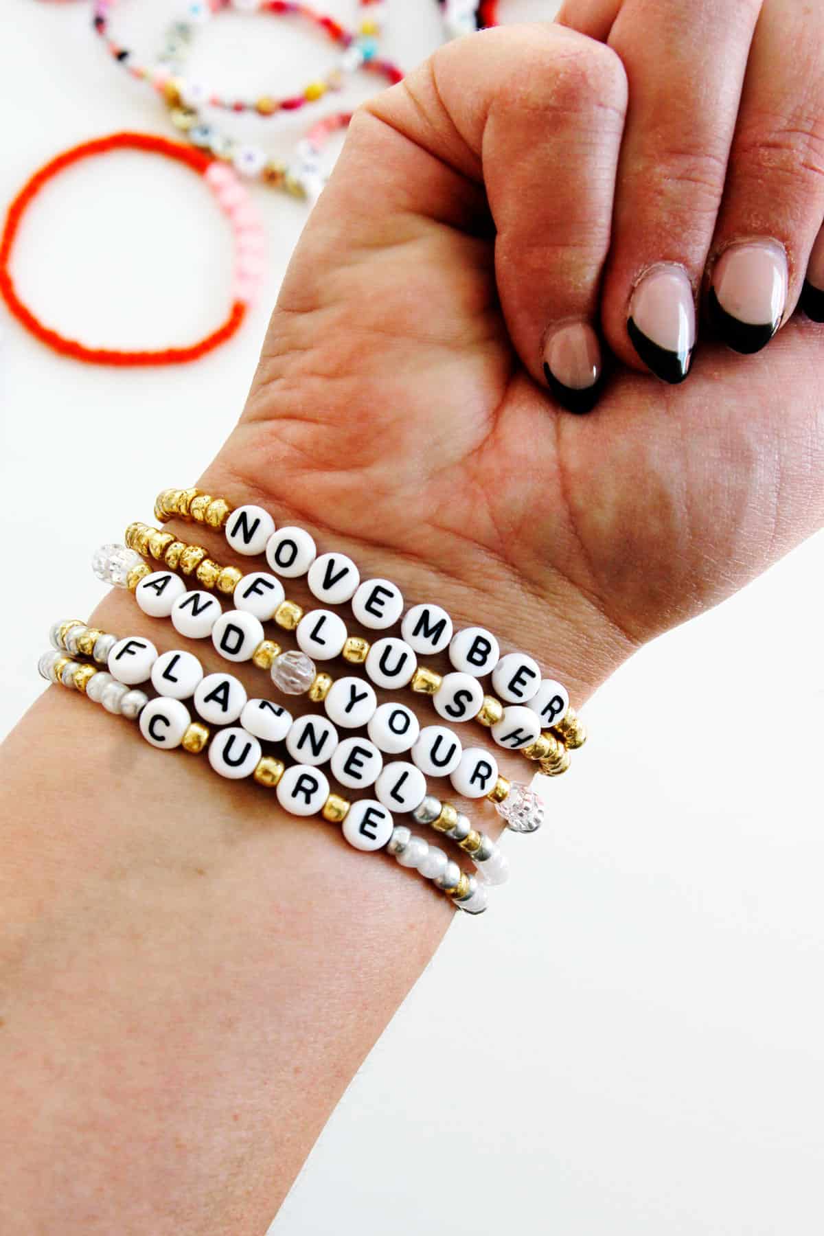 beaded friendship bracelets DIY - see kate sew