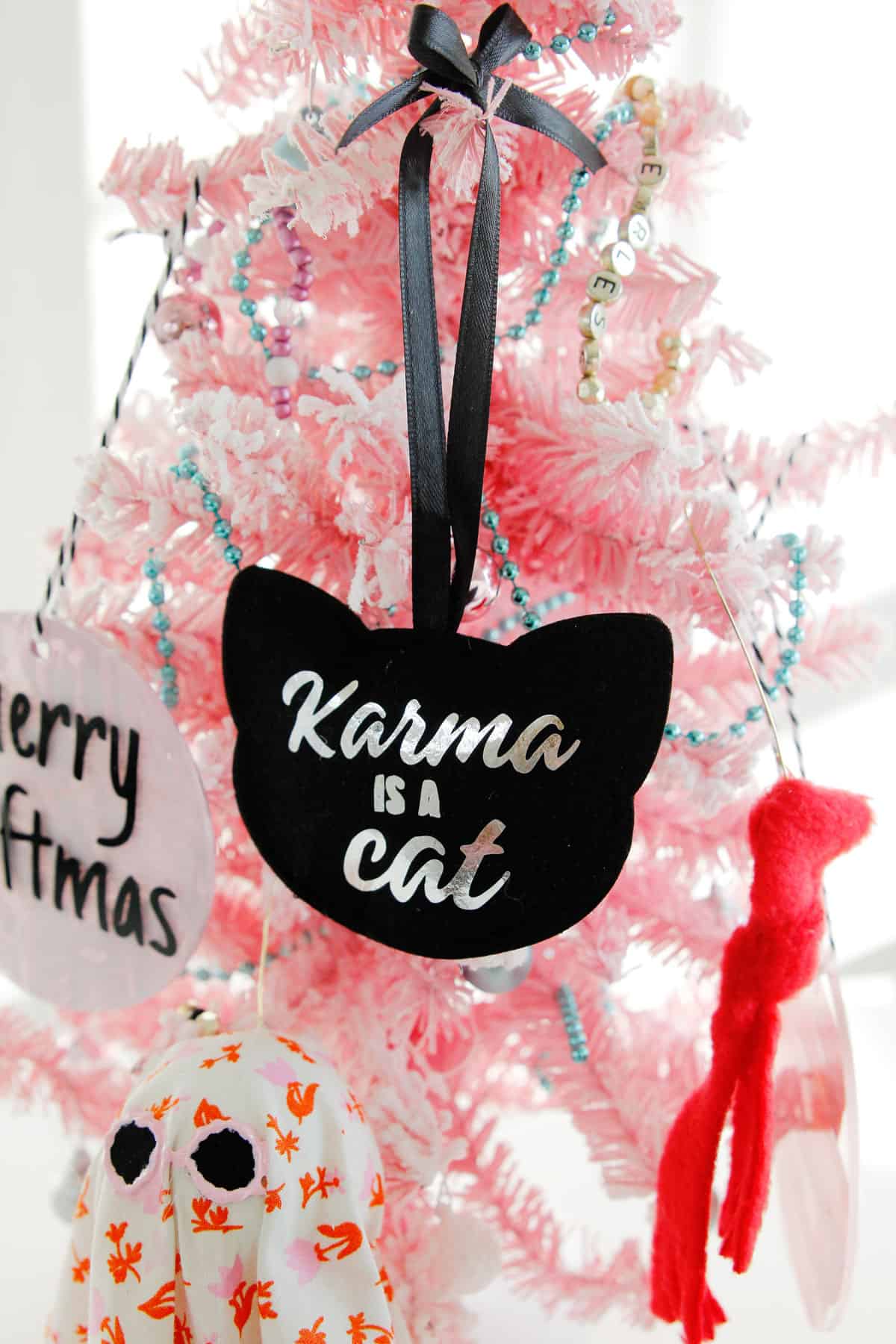 How to Make a Cat Ornament - see kate sew