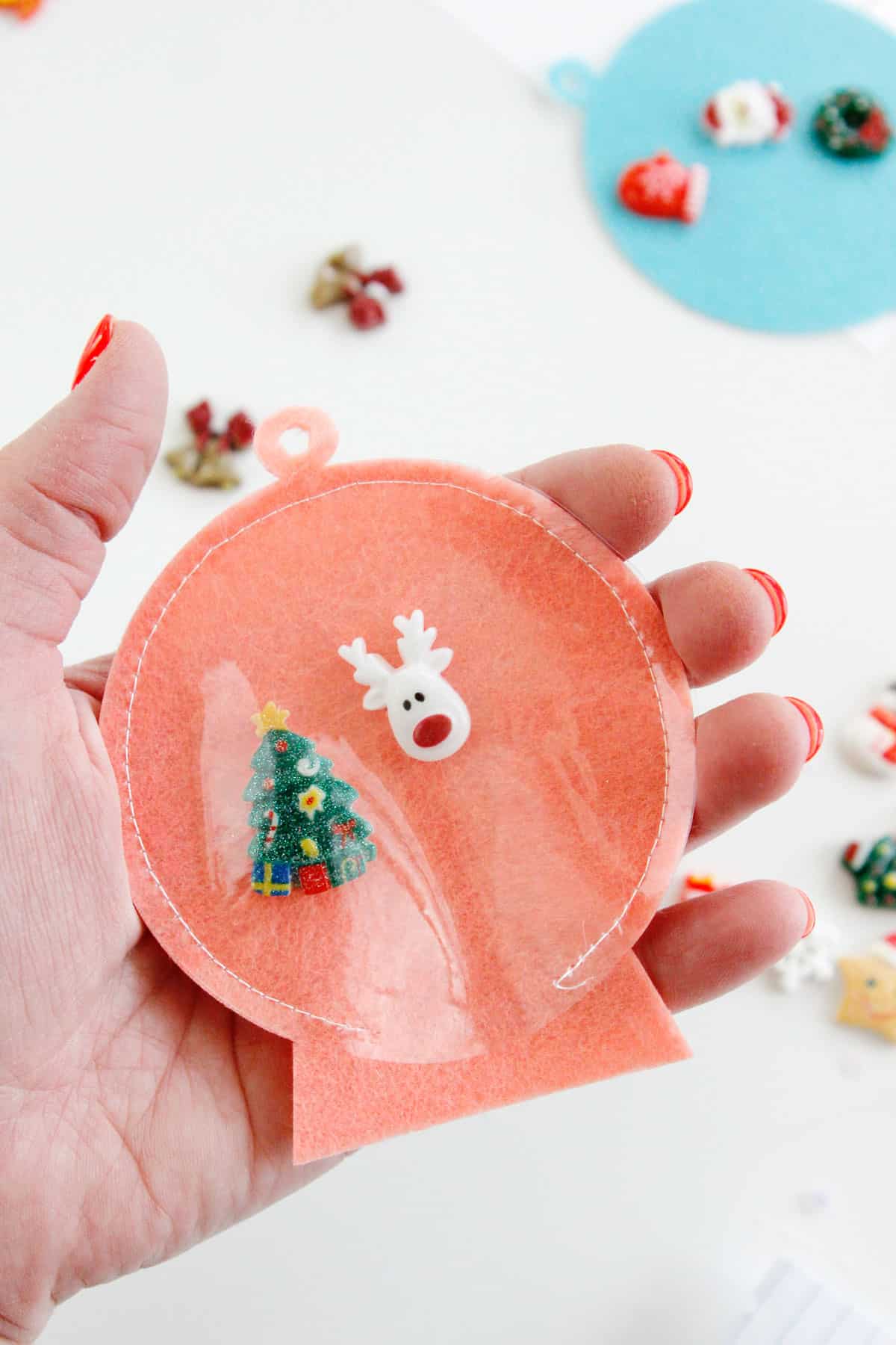 DIY Snow Globe Ornament with templates - see kate sew