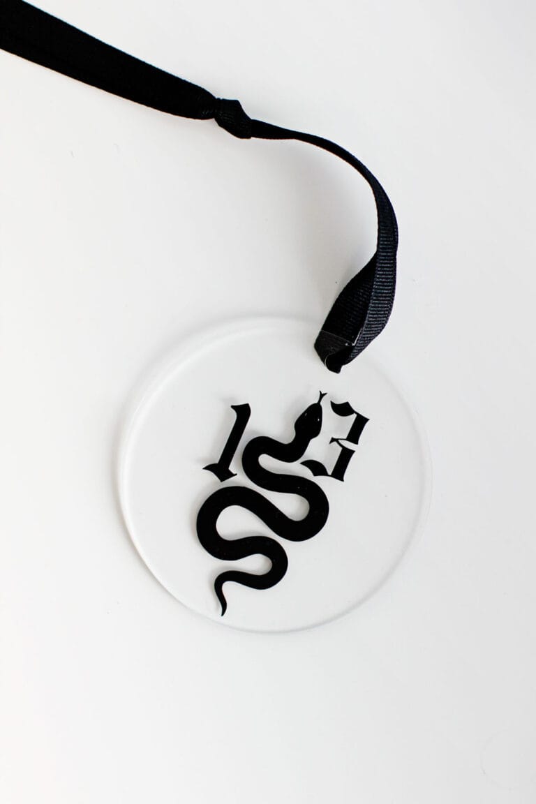 Reputation Snake SVG Design - see kate sew