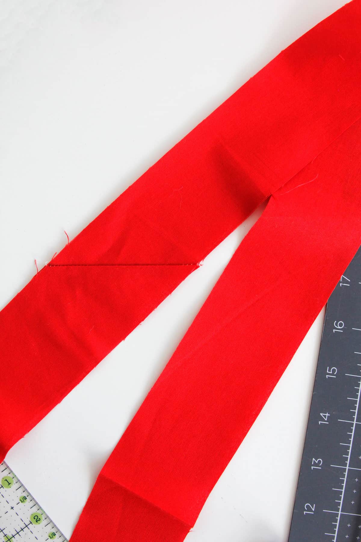 how to bind a quilt - quilt binding tutorial - see kate sew