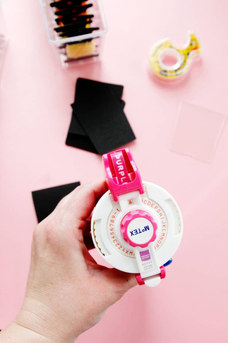 Free Floss Bobbin Template for Embroidery Storage - see kate sew