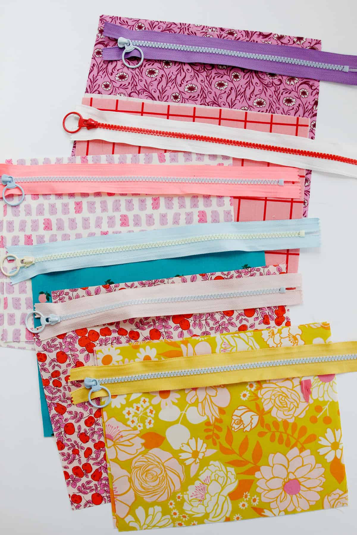 How To Make An Accordion Zipper Pouch (With Pictures) - see kate sew