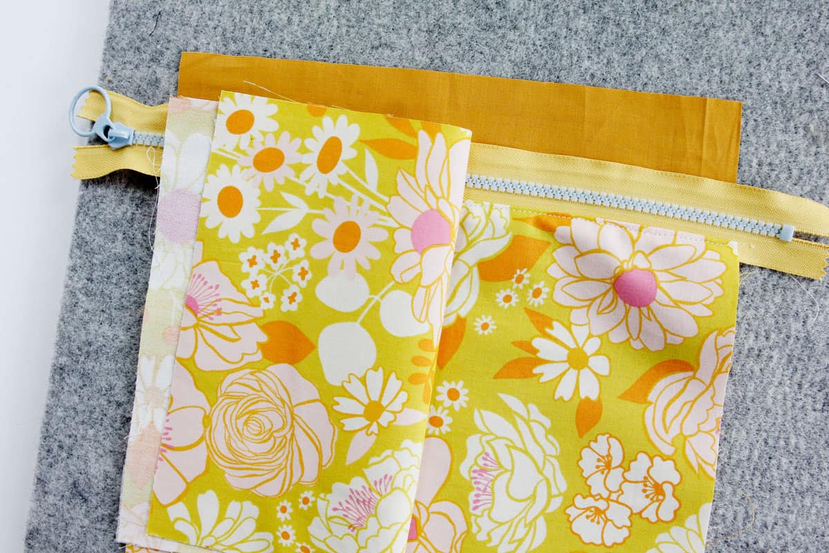 How To Make An Accordion Zipper Pouch (With Pictures) - see kate sew