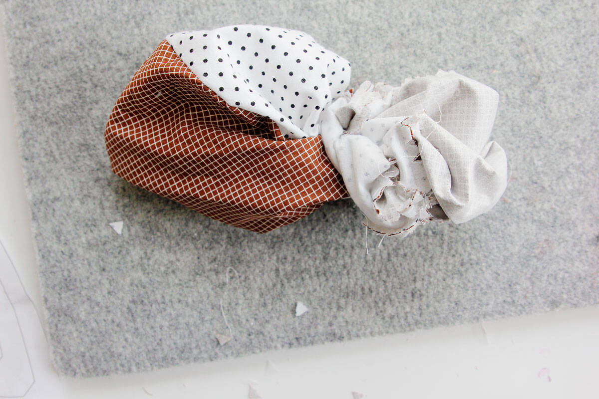 Fabric Pumpkin Tutorial - see kate sew