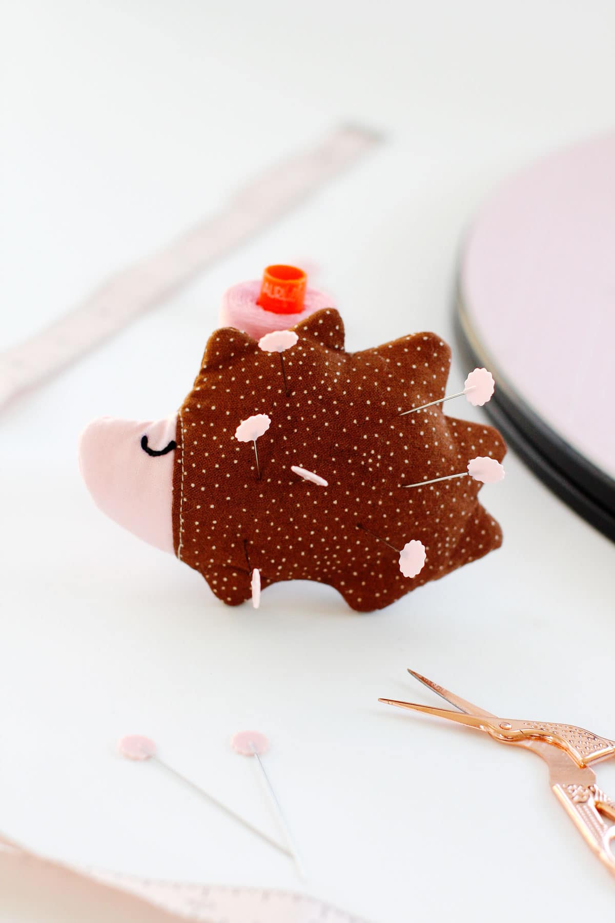 Hedgehog Pincushion Tutorial - Pin Sharpening Pincushion - see kate sew