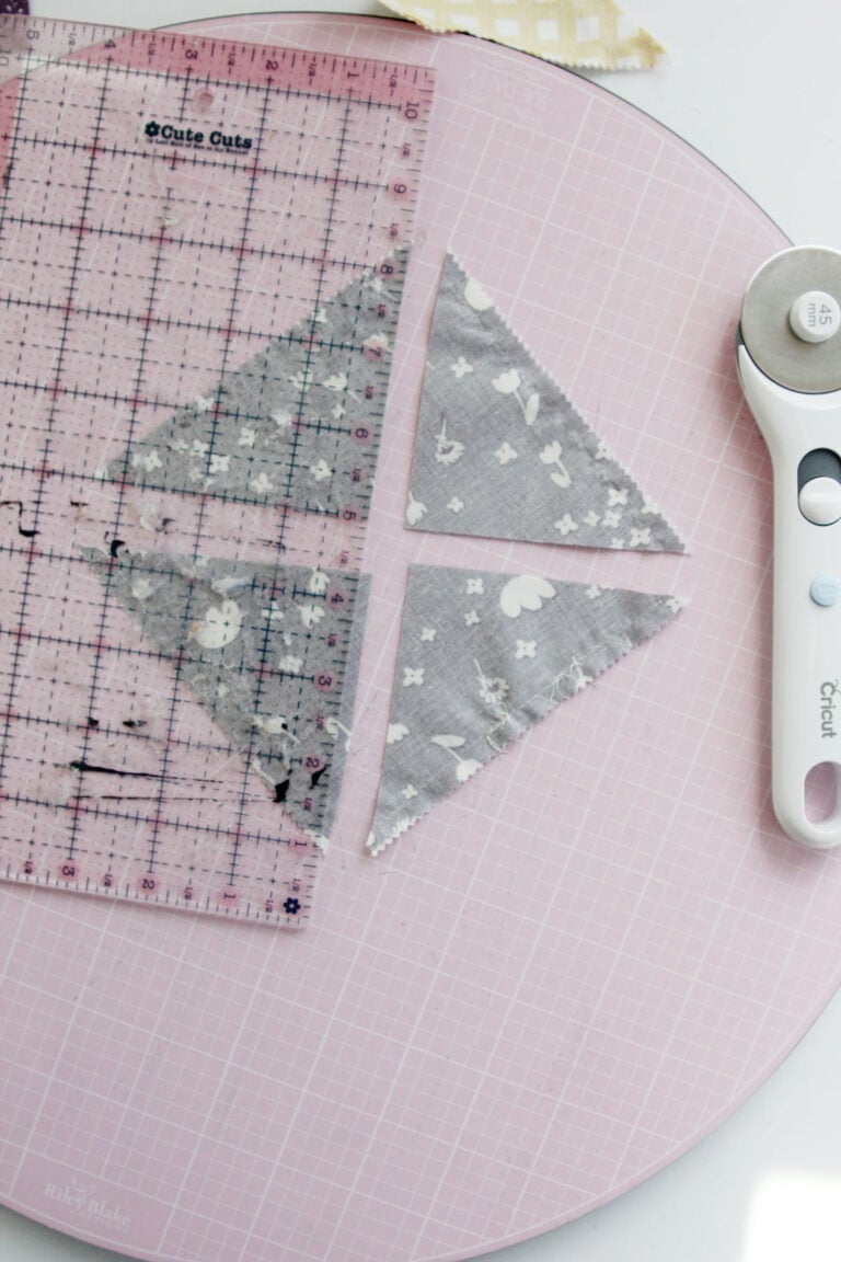 Charm Square Zipper Pouch - see kate sew