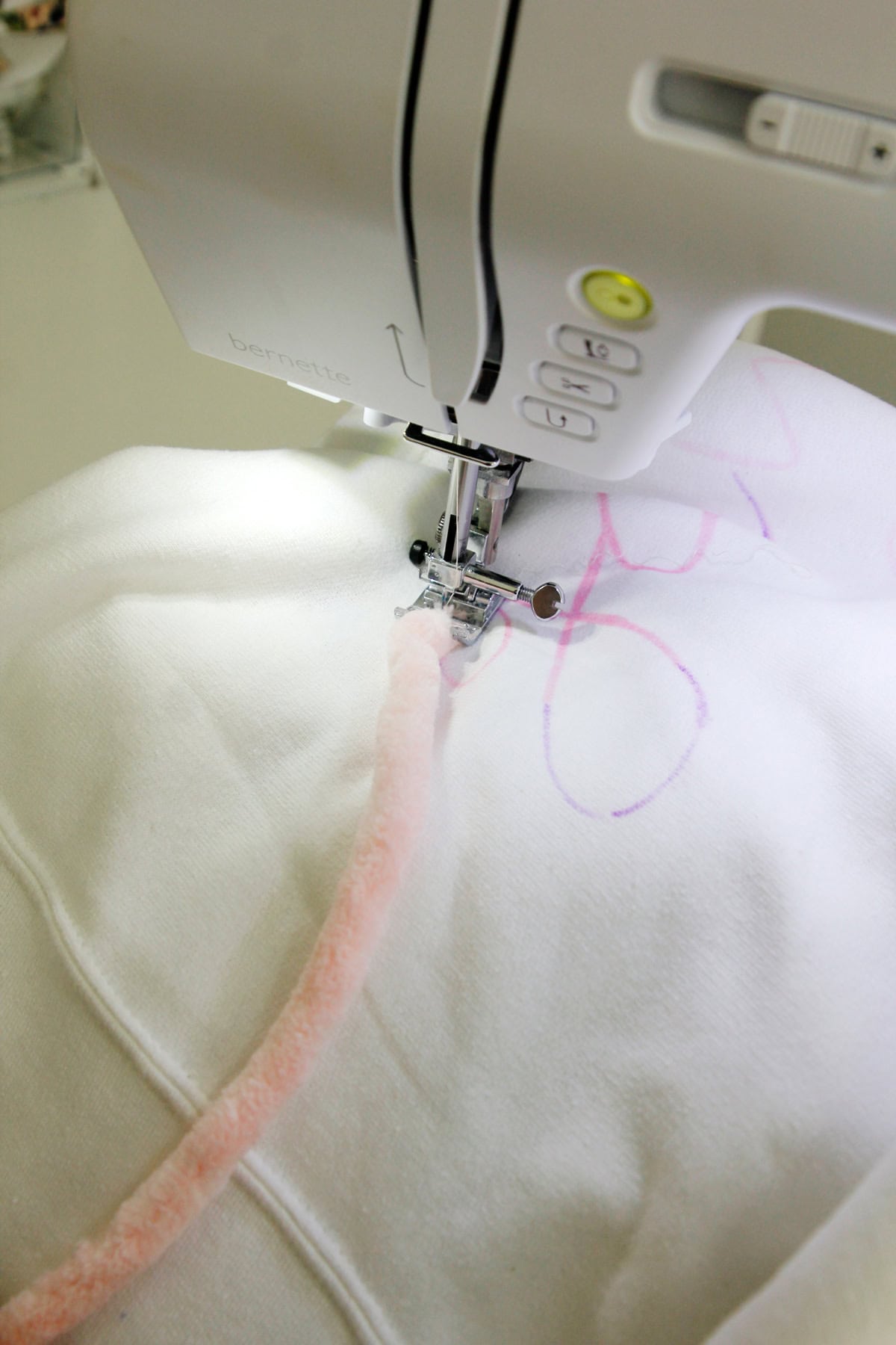 Chenille Yarn Sweatshirt Tutorial - Easy Faux Embroidery - see kate sew