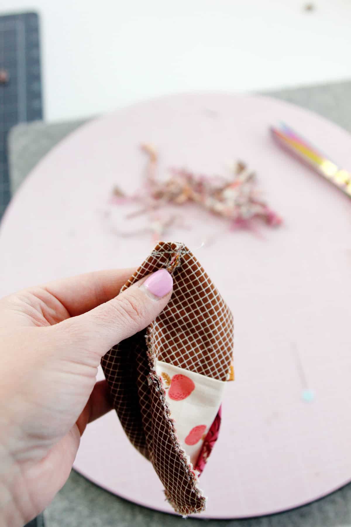 Tissue Holder Sewing Pattern with Scraps - see kate sew