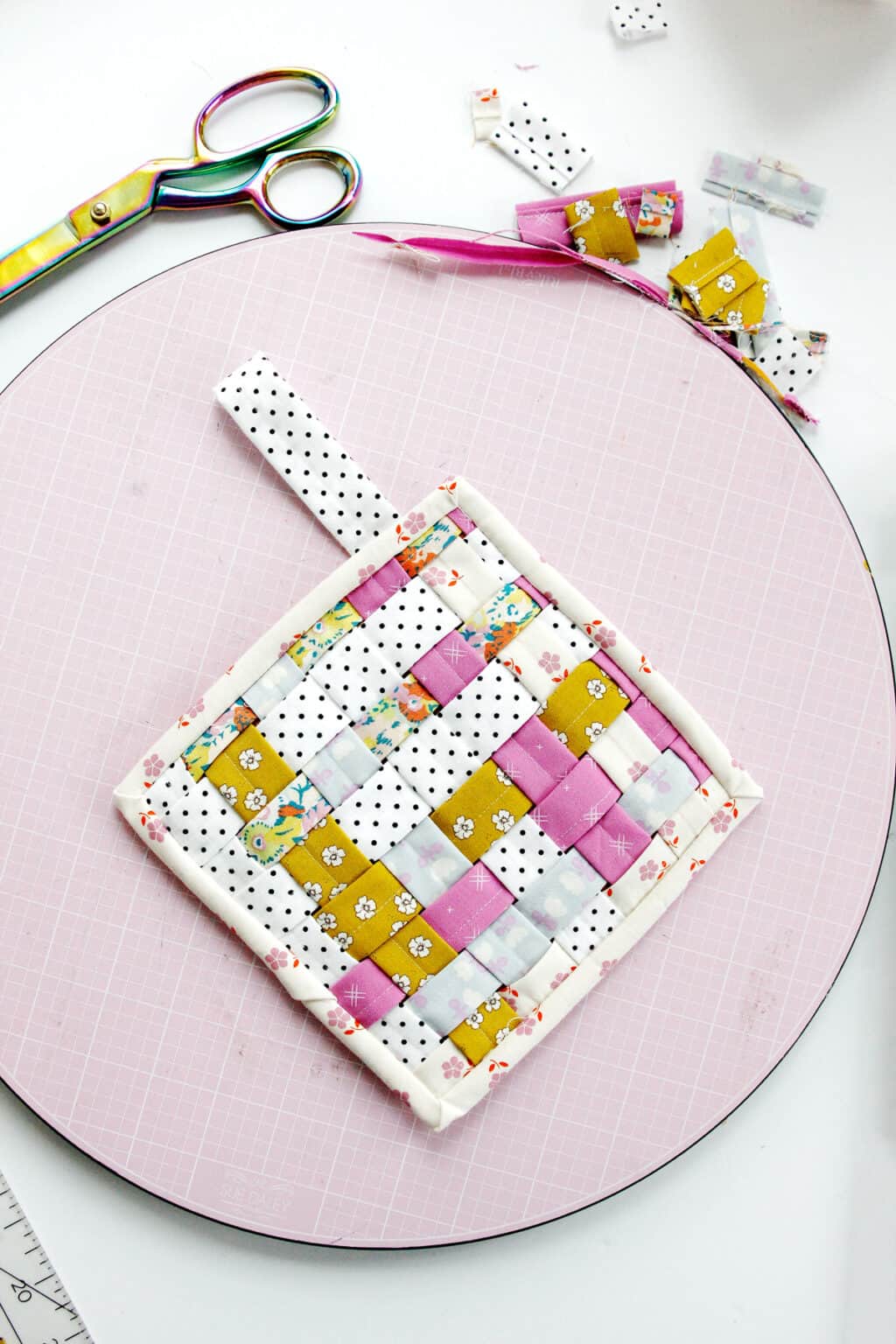 2 Sewing Ideas For Scrap Fabric That Will Make You Amazed - Pinterest ...