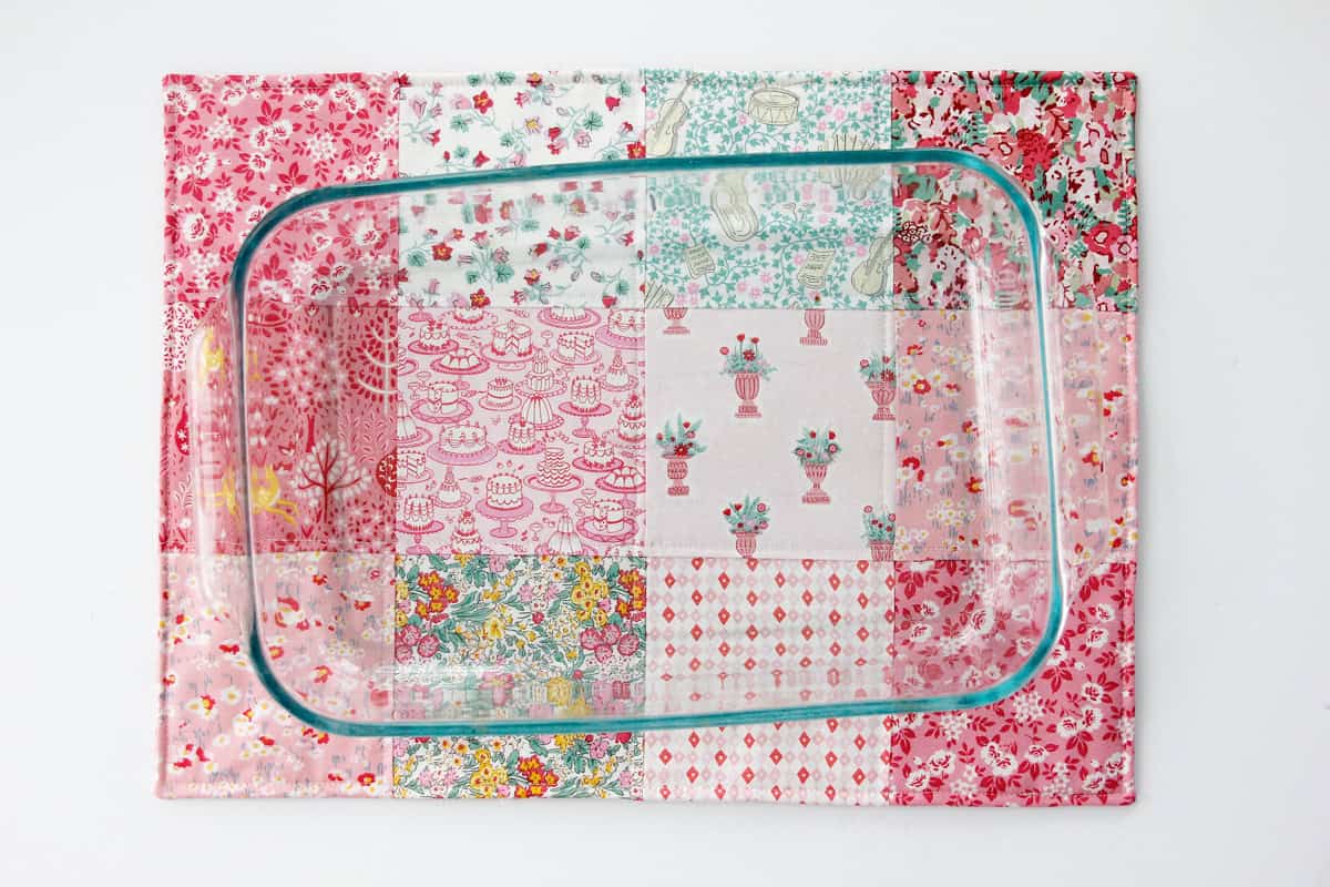 Charm Square Casserole Hot Pad - see kate sew